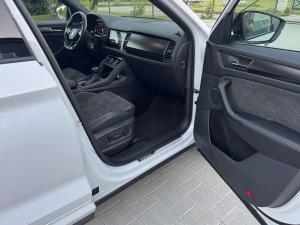 White Skoda Kodiaq 2023 in Siauliai, with an engine capacity of 1.97 L and mileage of 135 thousand km for 28800 €, photo 57 on AUTOMOTO.COM.LV