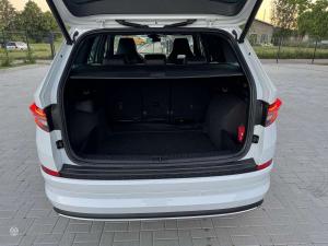 White Skoda Kodiaq 2023 in Siauliai, with an engine capacity of 1.97 L and mileage of 135 thousand km for 28800 €, photo 58 on AUTOMOTO.COM.LV