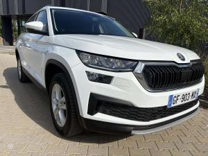 White Skoda Kodiaq 2023 in Kaunas, with an engine capacity of 1.97 L and mileage of 190 thousand km for 17300 €, photo  on AUTOMOTO.COM.LV