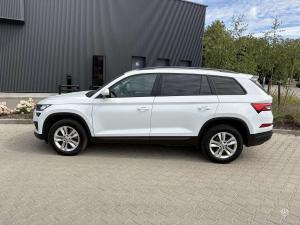 Белый Шкода Kodiaq 2023 в Каунас, объемом двигателя 1.97 л и пробегом 190 тыс. км за 17300 €, фото 8 на AUTOMOTO.COM.LV