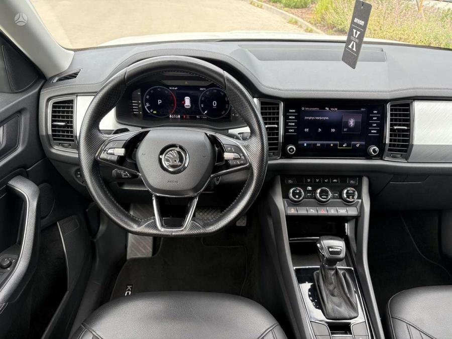 Белый Шкода Kodiaq 2023 в Каунас, объемом двигателя 1.97 л и пробегом 190 тыс. км за 17300 €, фото 11 на AUTOMOTO.COM.LV