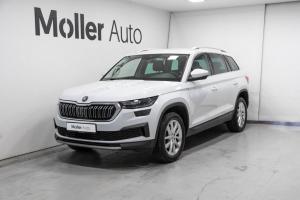 Белый Шкода Kodiaq 2023 в Вильнюс, объемом двигателя 2.00 л и пробегом 160 тыс. км за 25950 €, фото  на AUTOMOTO.COM.LV
