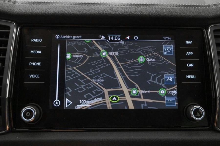 Белый Шкода Kodiaq 2023 в Вильнюс, объемом двигателя 2.00 л и пробегом 160 тыс. км за 25950 €, фото 16 на AUTOMOTO.COM.LV