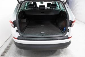 Белый Шкода Kodiaq 2023 в Вильнюс, объемом двигателя 2.00 л и пробегом 160 тыс. км за 25950 €, фото 20 на AUTOMOTO.COM.LV