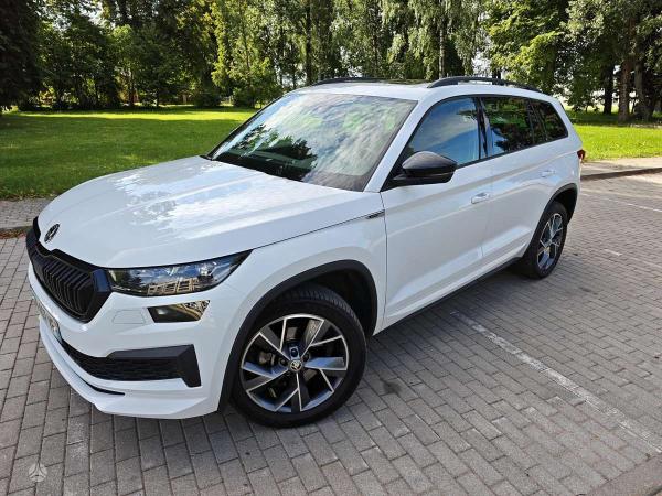 Белый Шкода Kodiaq 2023 в Таураге, объемом двигателя 1.97 л и пробегом 265 тыс. км за 22900 €, фото 2 на AUTOMOTO.COM.LV