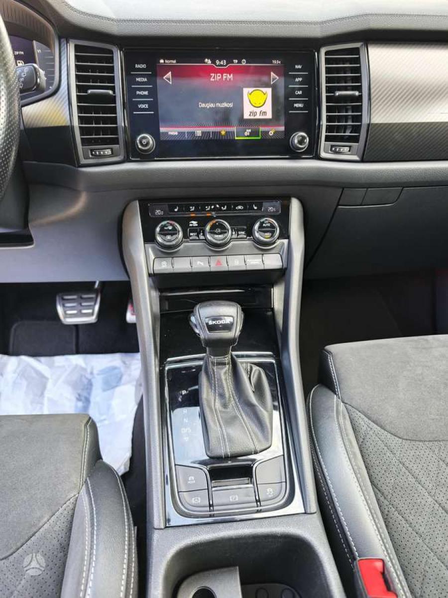 Balts Skoda Kodiaq 2023 Tauragė, ar dzinēja tilpumu 1.97 L un nobraukumu 265 tūkst. km par 22900 €, foto 30 vietnē AUTOMOTO.COM.LV