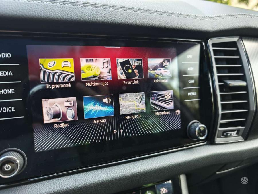 Balts Skoda Kodiaq 2023 Tauragė, ar dzinēja tilpumu 1.97 L un nobraukumu 265 tūkst. km par 22900 €, foto 31 vietnē AUTOMOTO.COM.LV