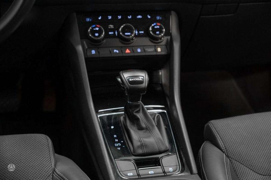 Белый Шкода Kodiaq 2023 в Вильнюс, объемом двигателя 2.00 л и пробегом 160 тыс. км за 25950 €, фото 19 на AUTOMOTO.COM.LV