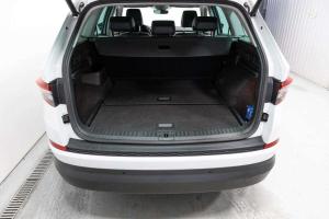 Белый Шкода Kodiaq 2023 в Вильнюс, объемом двигателя 2.00 л и пробегом 160 тыс. км за 25950 €, фото 20 на AUTOMOTO.COM.LV