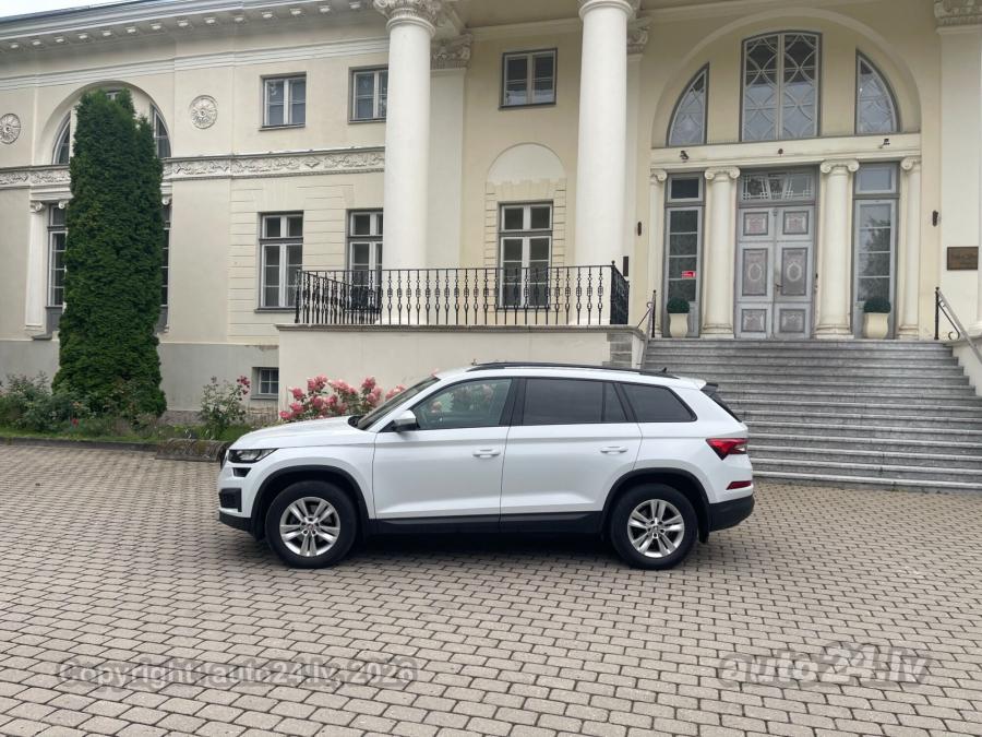 Белый Шкода Kodiaq 2023 в Раквере, объемом двигателя 1.50 л и пробегом 83 тыс. км за 24800 €, фото 6 на AUTOMOTO.COM.LV