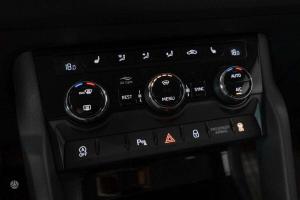 Белый Шкода Kodiaq 2023 в Вильнюс, объемом двигателя 2.00 л и пробегом 158 тыс. км за 24700 €, фото 16 на AUTOMOTO.COM.LV