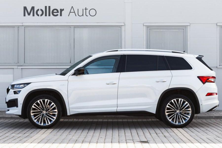 Белый Шкода Kodiaq 2023 в Вентспилс, объемом двигателя 2.00 л и пробегом 149 тыс. км за 32000 €, фото 3 на AUTOMOTO.COM.LV