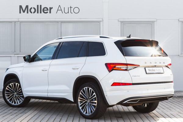 Белый Шкода Kodiaq 2023 в Вентспилс, объемом двигателя 2.00 л и пробегом 149 тыс. км за 32000 €, фото 4 на AUTOMOTO.COM.LV