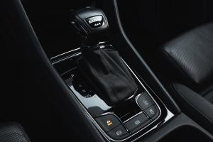 Белый Шкода Kodiaq 2023 в Вентспилс, объемом двигателя 2.00 л и пробегом 149 тыс. км за 32000 €, фото 23 на AUTOMOTO.COM.LV