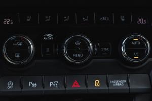 Белый Шкода Kodiaq 2023 в Вентспилс, объемом двигателя 2.00 л и пробегом 149 тыс. км за 32000 €, фото 30 на AUTOMOTO.COM.LV