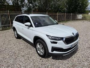 White Skoda Kodiaq 2023 in Marijampole, with an engine capacity of 1.50 L and mileage of 171 thousand km for 21538 €, photo 3 on AUTOMOTO.COM.LV