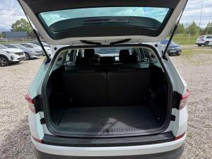 White Skoda Kodiaq 2023 in Marijampole, with an engine capacity of 1.50 L and mileage of 171 thousand km for 21538 €, photo 27 on AUTOMOTO.COM.LV