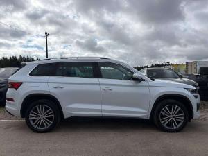 White Skoda Kodiaq 2023 in Vilnius, with an engine capacity of 1.97 L and mileage of 187 thousand km for 25800 €, photo 6 on AUTOMOTO.COM.LV