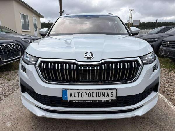 White Skoda Kodiaq 2023 in Vilnius, with an engine capacity of 1.97 L and mileage of 187 thousand km for 25800 €, photo 8 on AUTOMOTO.COM.LV