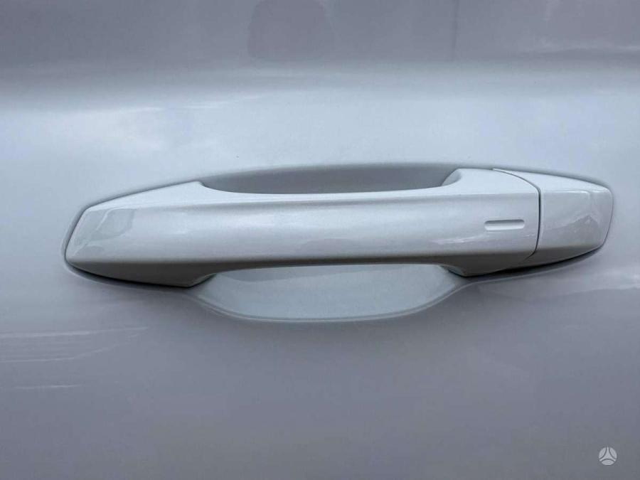 White Skoda Kodiaq 2023 in Vilnius, with an engine capacity of 1.97 L and mileage of 187 thousand km for 25800 €, photo 11 on AUTOMOTO.COM.LV