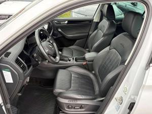 White Skoda Kodiaq 2023 in Vilnius, with an engine capacity of 1.97 L and mileage of 187 thousand km for 25800 €, photo 14 on AUTOMOTO.COM.LV