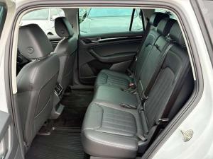 White Skoda Kodiaq 2023 in Vilnius, with an engine capacity of 1.97 L and mileage of 187 thousand km for 25800 €, photo 17 on AUTOMOTO.COM.LV