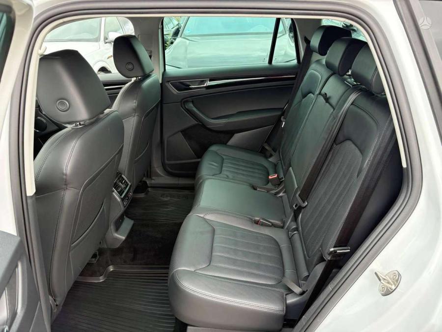 White Skoda Kodiaq 2023 in Vilnius, with an engine capacity of 1.97 L and mileage of 187 thousand km for 25800 €, photo 17 on AUTOMOTO.COM.LV