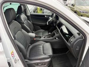 White Skoda Kodiaq 2023 in Vilnius, with an engine capacity of 1.97 L and mileage of 187 thousand km for 25800 €, photo 18 on AUTOMOTO.COM.LV