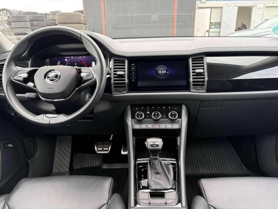 White Skoda Kodiaq 2023 in Vilnius, with an engine capacity of 1.97 L and mileage of 187 thousand km for 25800 €, photo 23 on AUTOMOTO.COM.LV