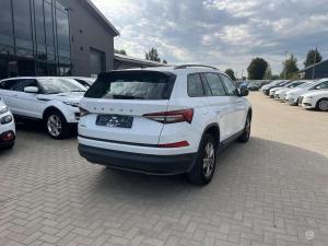 Balts Skoda Kodiaq 2023 Tauragė, ar dzinēja tilpumu 2.00 L un nobraukumu 287 tūkst. km par 14900 €, foto 10 vietnē AUTOMOTO.COM.LV