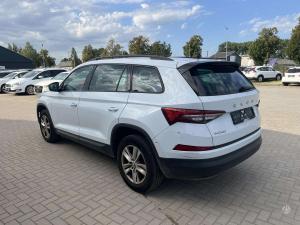 Balts Skoda Kodiaq 2023 Tauragė, ar dzinēja tilpumu 2.00 L un nobraukumu 287 tūkst. km par 14900 €, foto 12 vietnē AUTOMOTO.COM.LV