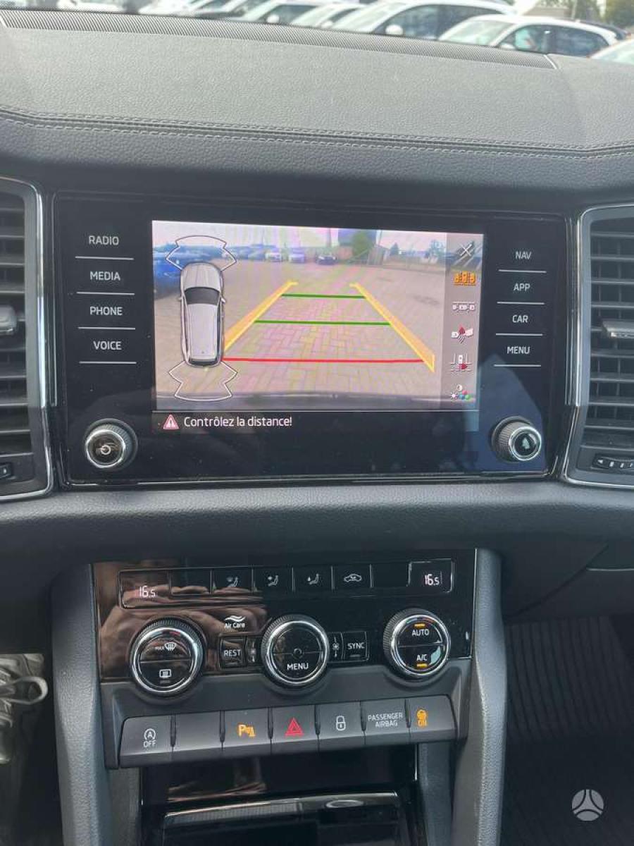 Balts Skoda Kodiaq 2023 Tauragė, ar dzinēja tilpumu 2.00 L un nobraukumu 287 tūkst. km par 14900 €, foto 28 vietnē AUTOMOTO.COM.LV