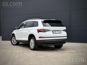 Balts Skoda Kodiaq 2023 Rīga, ar dzinēja tilpumu 2.00 L un nobraukumu 207 tūkst. km par 22495 €, foto 3 vietnē AUTOMOTO.COM.LV