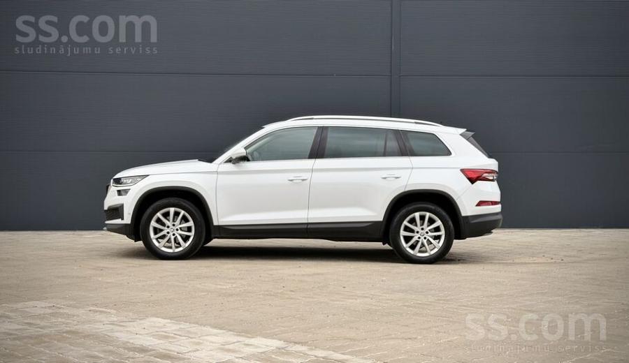 Balts Skoda Kodiaq 2023 Rīga, ar dzinēja tilpumu 2.00 L un nobraukumu 207 tūkst. km par 22495 €, foto 4 vietnē AUTOMOTO.COM.LV