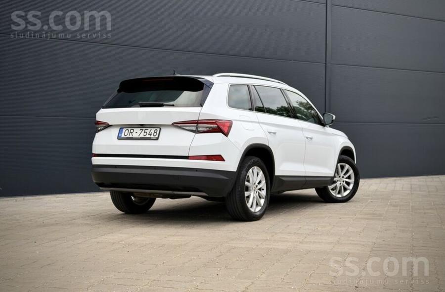 Balts Skoda Kodiaq 2023 Rīga, ar dzinēja tilpumu 2.00 L un nobraukumu 207 tūkst. km par 22495 €, foto 6 vietnē AUTOMOTO.COM.LV