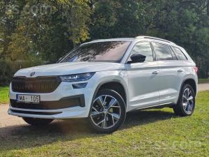 Balts Skoda Kodiaq 2023 Rīga, ar dzinēja tilpumu 1.50 L un nobraukumu 57 tūkst. km par 28900 €, foto  vietnē AUTOMOTO.COM.LV