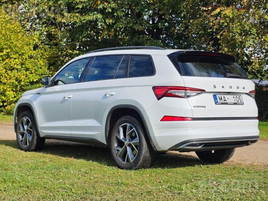 Белый Шкода Kodiaq 2023 в Рига, объемом двигателя 1.50 л и пробегом 58 тыс. км за 28500 €, фото 3 на AUTOMOTO.COM.LV