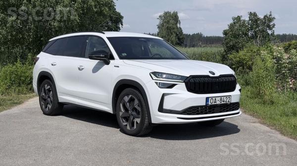 White Skoda Kodiaq 2024 in Riga, with an engine capacity of 1.50 L and mileage of 28 thousand km for 34800 €, photo 1 on AUTOMOTO.COM.LV