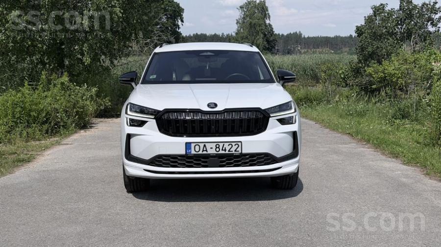 Белый Шкода Kodiaq 2024 в Рига, объемом двигателя 1.50 л и пробегом 28 тыс. км за 34800 €, фото 4 на AUTOMOTO.COM.LV