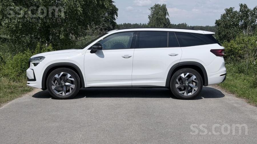 Белый Шкода Kodiaq 2024 в Рига, объемом двигателя 1.50 л и пробегом 28 тыс. км за 34800 €, фото 5 на AUTOMOTO.COM.LV