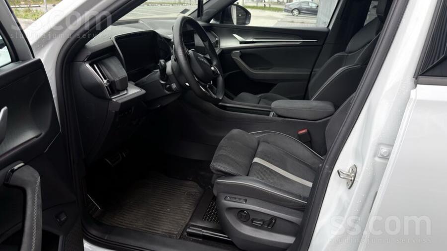 Белый Шкода Kodiaq 2024 в Рига, объемом двигателя 1.50 л и пробегом 28 тыс. км за 34800 €, фото 6 на AUTOMOTO.COM.LV