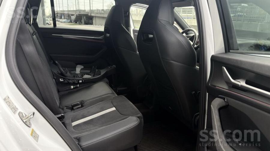 Белый Шкода Kodiaq 2024 в Рига, объемом двигателя 1.50 л и пробегом 28 тыс. км за 34800 €, фото 8 на AUTOMOTO.COM.LV