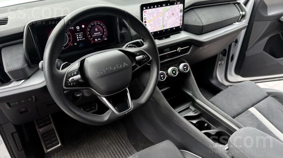 Белый Шкода Kodiaq 2024 в Рига, объемом двигателя 1.50 л и пробегом 28 тыс. км за 34800 €, фото 9 на AUTOMOTO.COM.LV