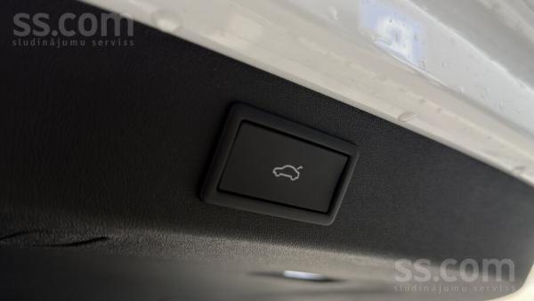 White Skoda Kodiaq 2024 in Riga, with an engine capacity of 1.50 L and mileage of 28 thousand km for 34800 €, photo 10 on AUTOMOTO.COM.LV