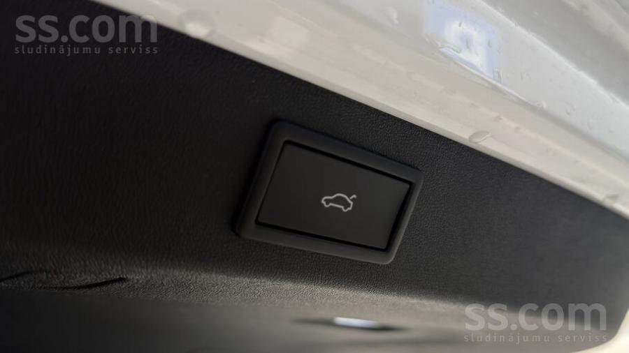 Белый Шкода Kodiaq 2024 в Рига, объемом двигателя 1.50 л и пробегом 28 тыс. км за 34800 €, фото 11 на AUTOMOTO.COM.LV