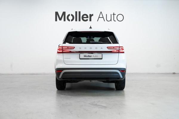 White Skoda Kodiaq 2024 in Vilnius, with an engine capacity of 1.50 L and mileage of 24 thousand km for 33900 €, photo 6 on AUTOMOTO.COM.LV