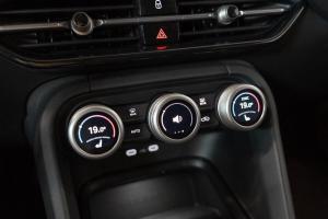 Белый Шкода Kodiaq 2024 в Вильнюс, объемом двигателя 1.50 л и пробегом 24 тыс. км за 33900 €, фото 22 на AUTOMOTO.COM.LV