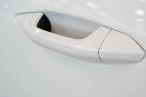 White Skoda Kodiaq 2024 in Vilnius, with an engine capacity of 1.50 L and mileage of 24 thousand km for 33700 €, photo 26 on AUTOMOTO.COM.LV