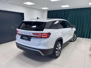 Balts Skoda Kodiaq 2025 Viļņa, ar dzinēja tilpumu 1.50 L un nobraukumu 29 tūkst. km par 43500 €, foto 6 vietnē AUTOMOTO.COM.LV