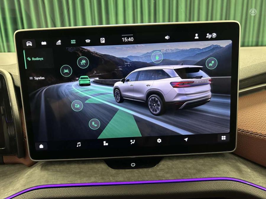 Balts Skoda Kodiaq 2025 Viļņa, ar dzinēja tilpumu 1.50 L un nobraukumu 29 tūkst. km par 43500 €, foto 24 vietnē AUTOMOTO.COM.LV